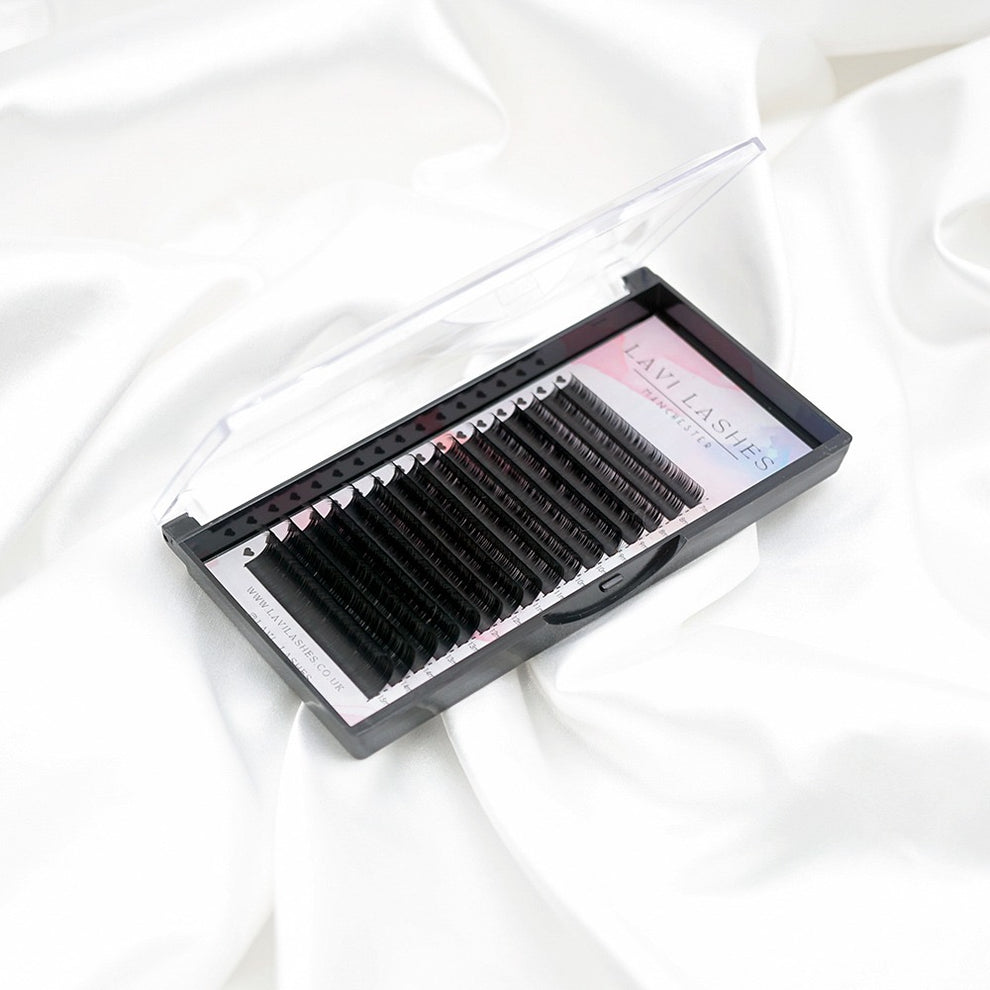 Volume Lashes 0.05 – Lavi Lashes